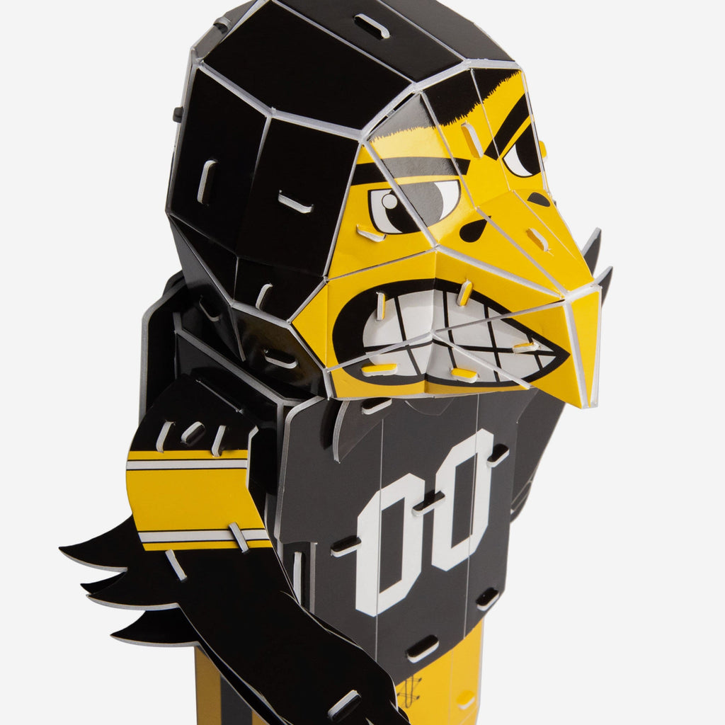 Herky The Hawk Iowa Hawkeyes PZLZ Mascot FOCO